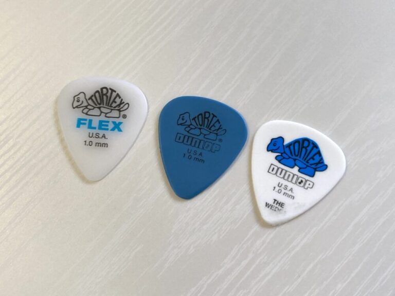 Jim Dunlop Tortex Flexをレビュー。Standardなど他素材ピックとの違いを弾いて検証します